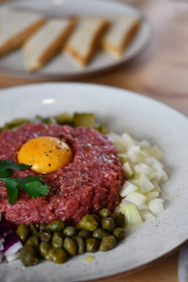 Tatar / Polish Steak Tartare | Klysa